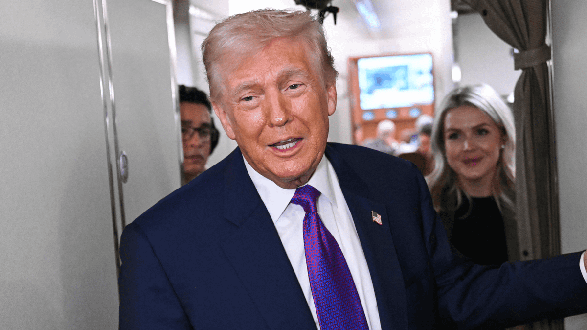 Trump announces he will release government files on aliens and UFOs