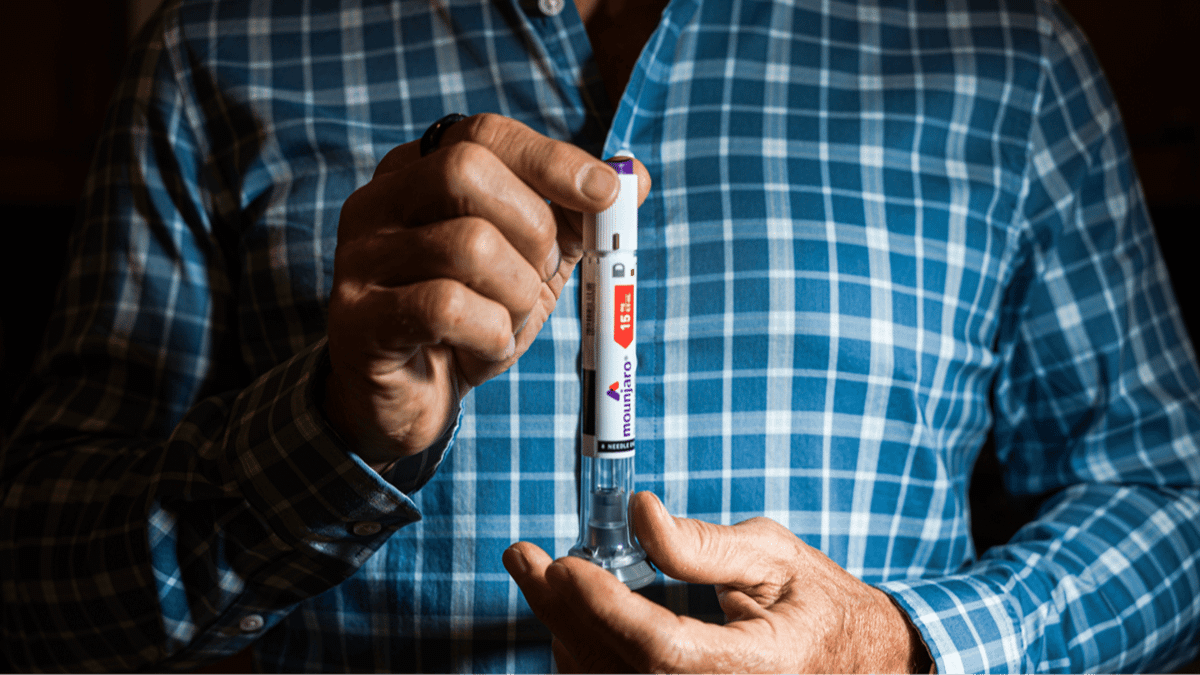 Doctor who took weight loss injections explains the uncomfortable side ...