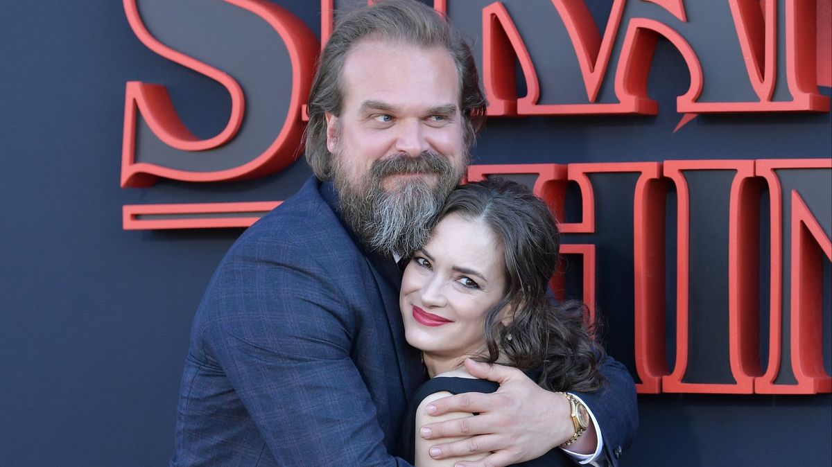 David Harbour makes shocking confession about Stranger Things co-star ...