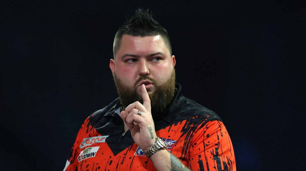 Michael Smith Withdraws From Competition And Calls Out 'Horrible Player ...