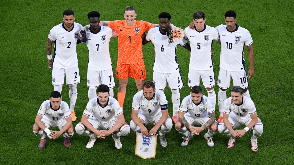 England legend demands current Three Lions star is BANNED from ...