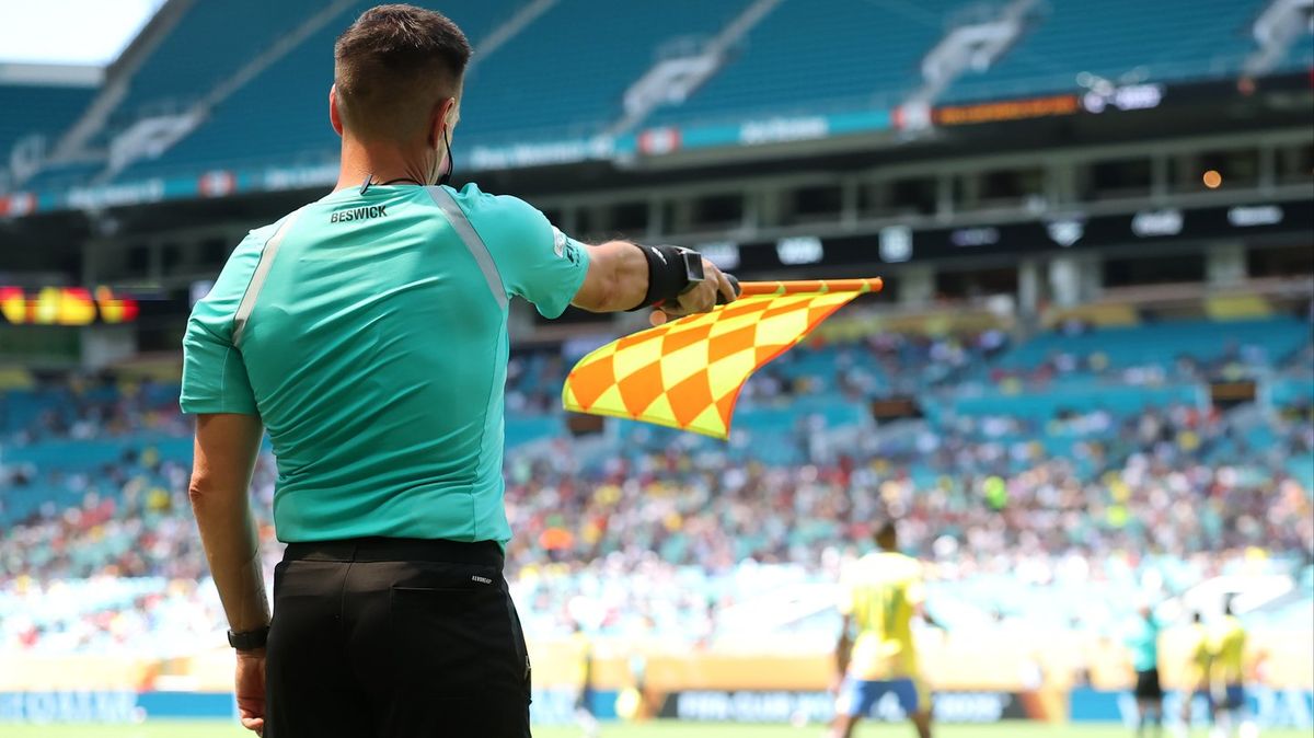 FA Confirm Offside Law Change After Swedish Club Find 'Loophole'