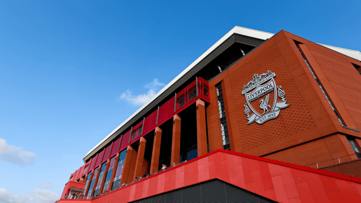 Liverpool vs Arsenal official axed hours before kick off after ...