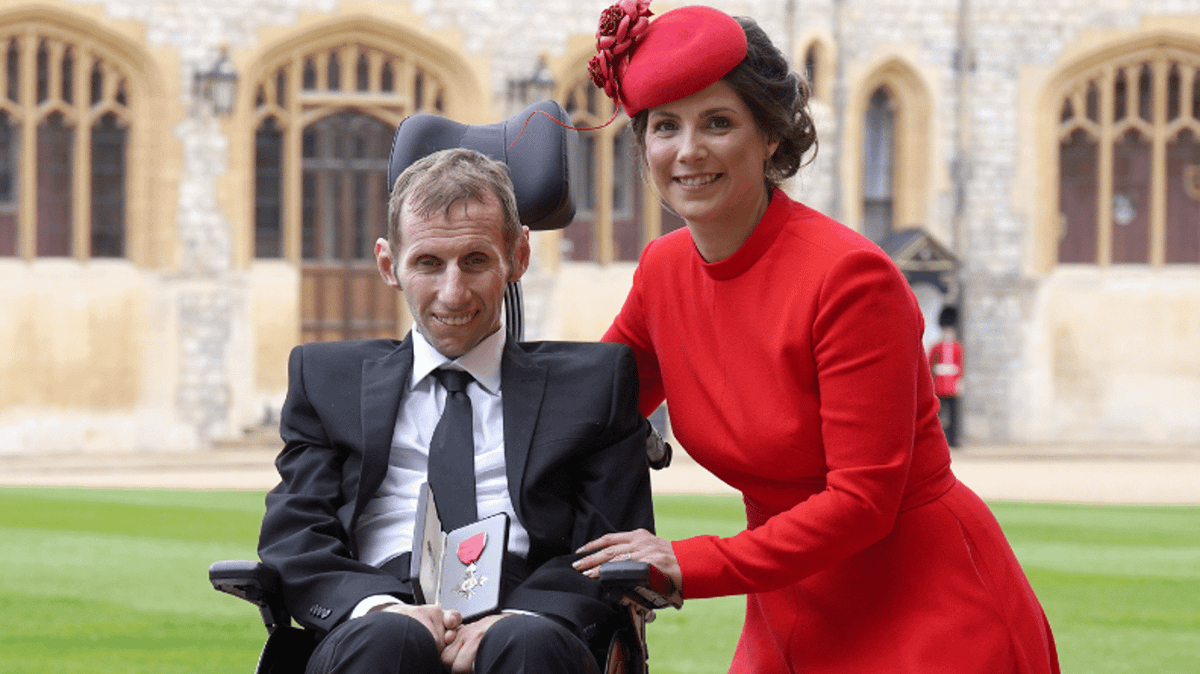 Rob Burrow's wife Lindsey says 'he basically came back from the dead ...