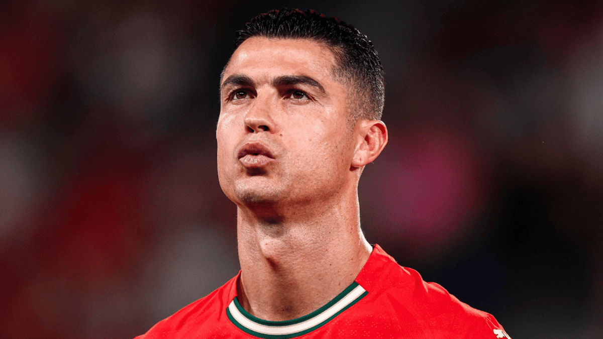 Cristiano Ronaldo Tipped For Stunning Return to Man Utd