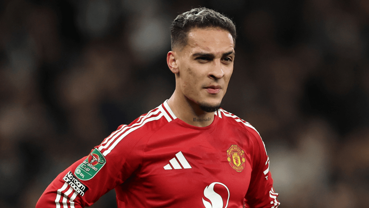 Man Utd outcast Antony linked with new club who will pay full asking price