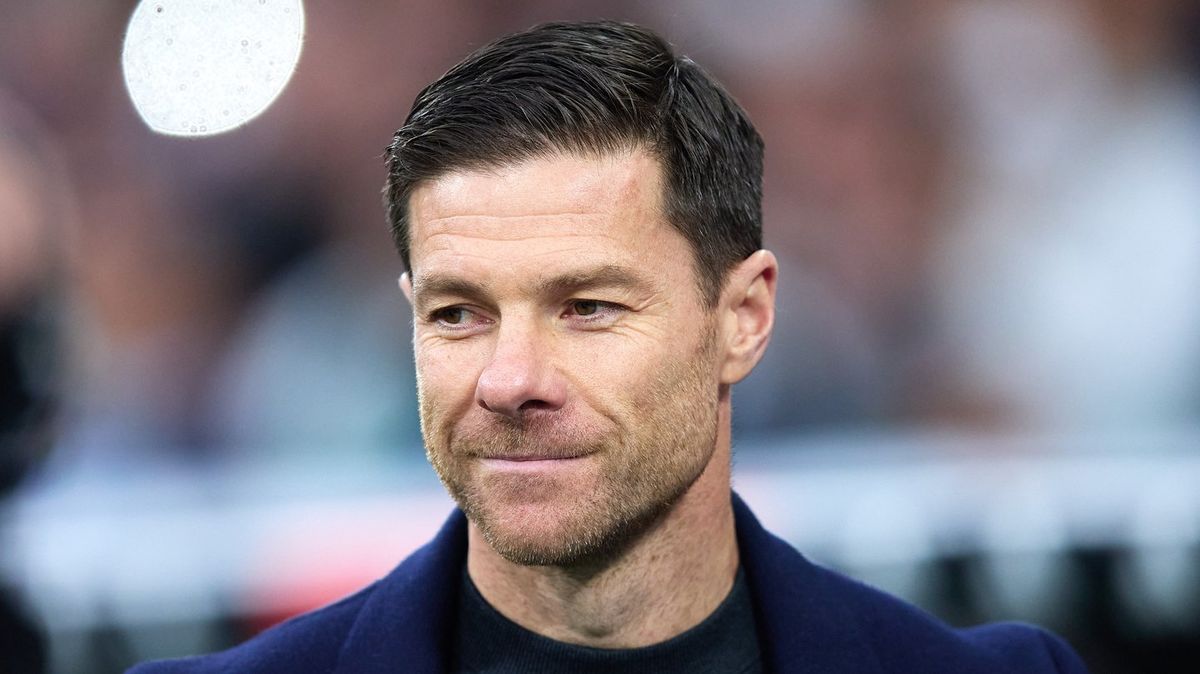 Chelsea reject multiple offers for player deemed 'untouchable' by Xabi ...