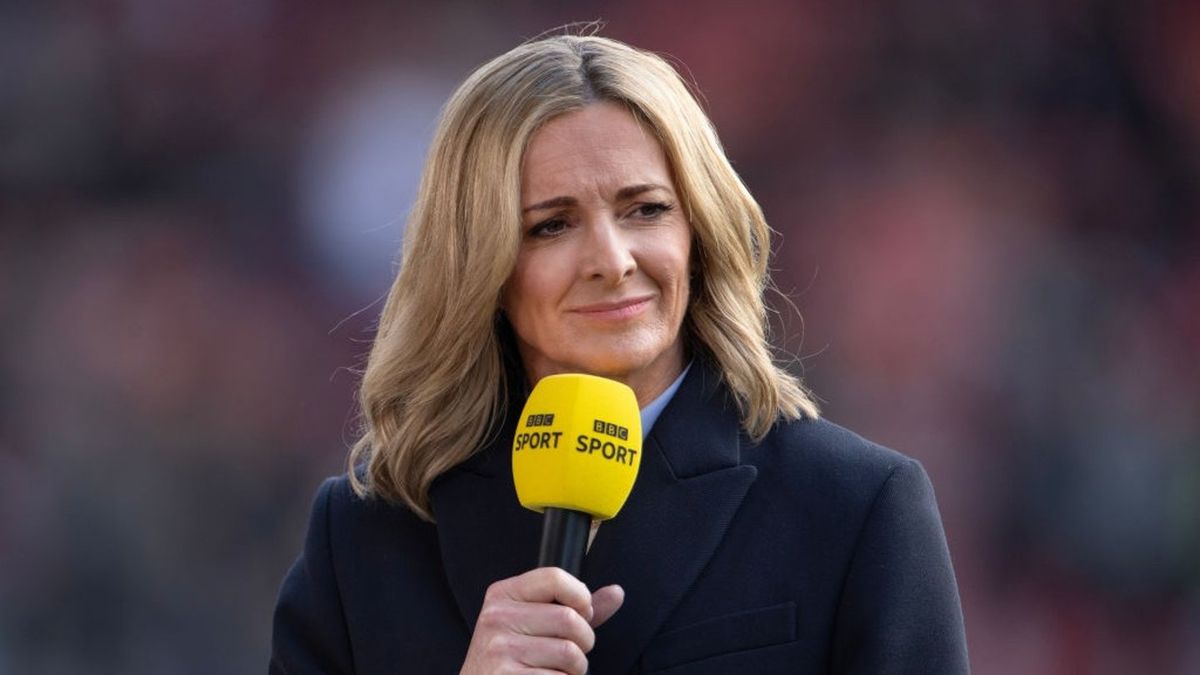 Gabby Logan Forced to Leave Match of the Day Mid-Show as Mark Chapman ...