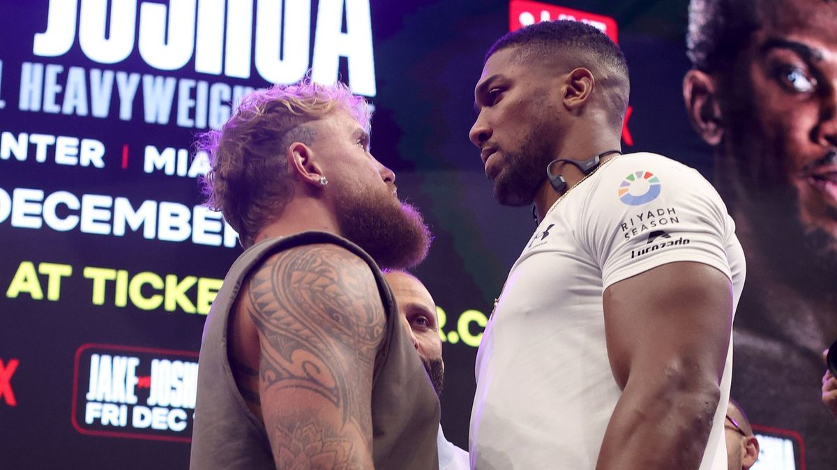 Body Language Expert Reveals What They Noticed at Paul and Joshua Face-Off