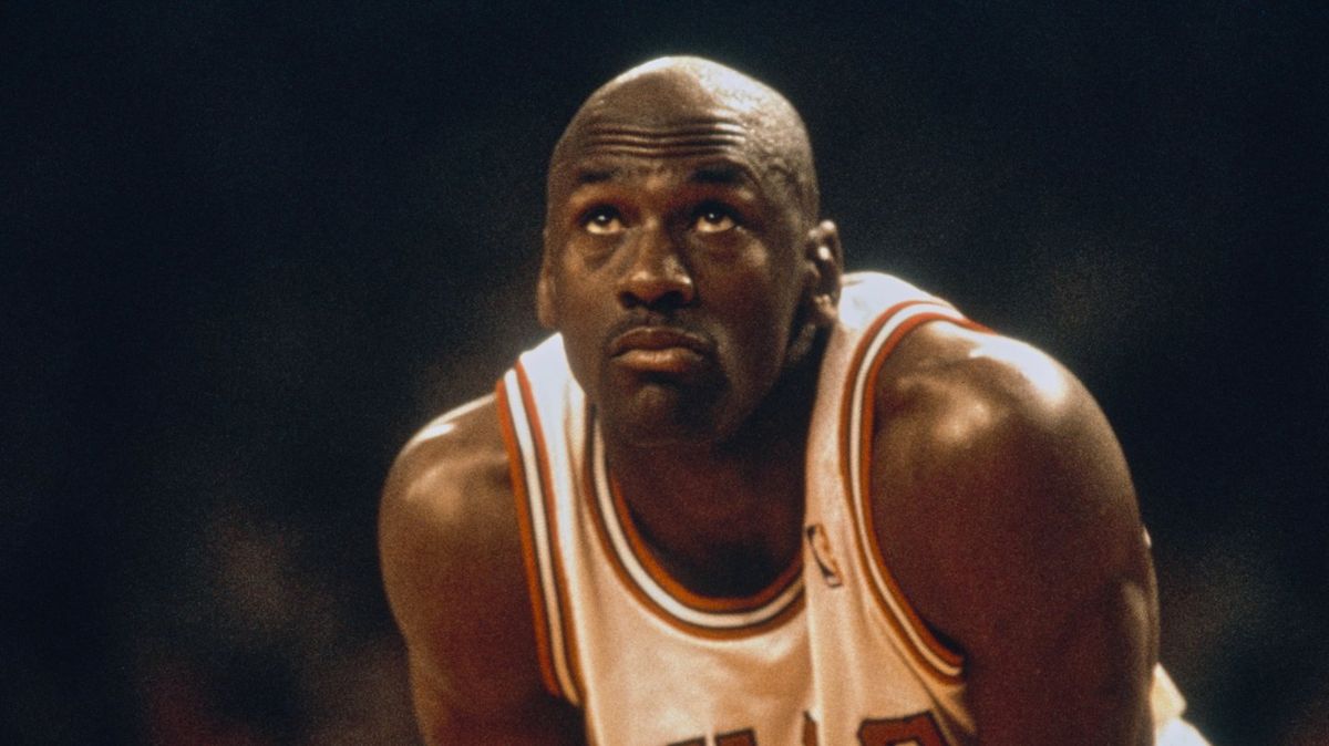 Michael Jordan Issued Media Boycott After Being Angered by Reporter’s ...