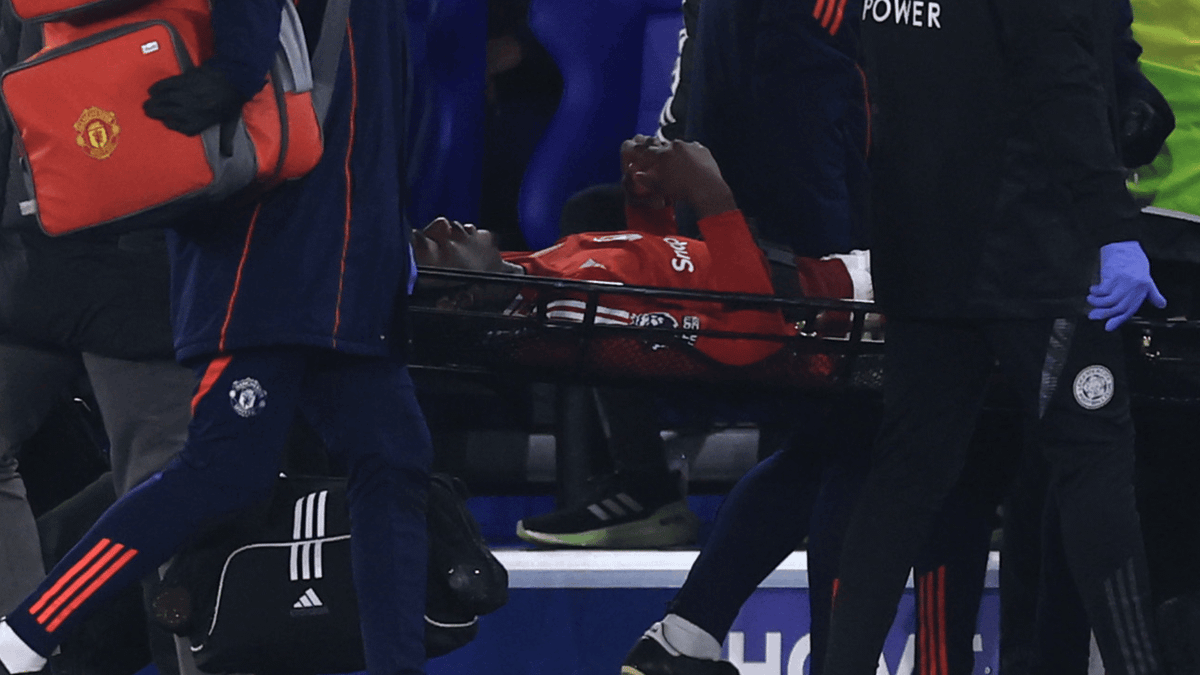 Ayden Heaven breaks silence after Man Utd defender stretchered off with ...