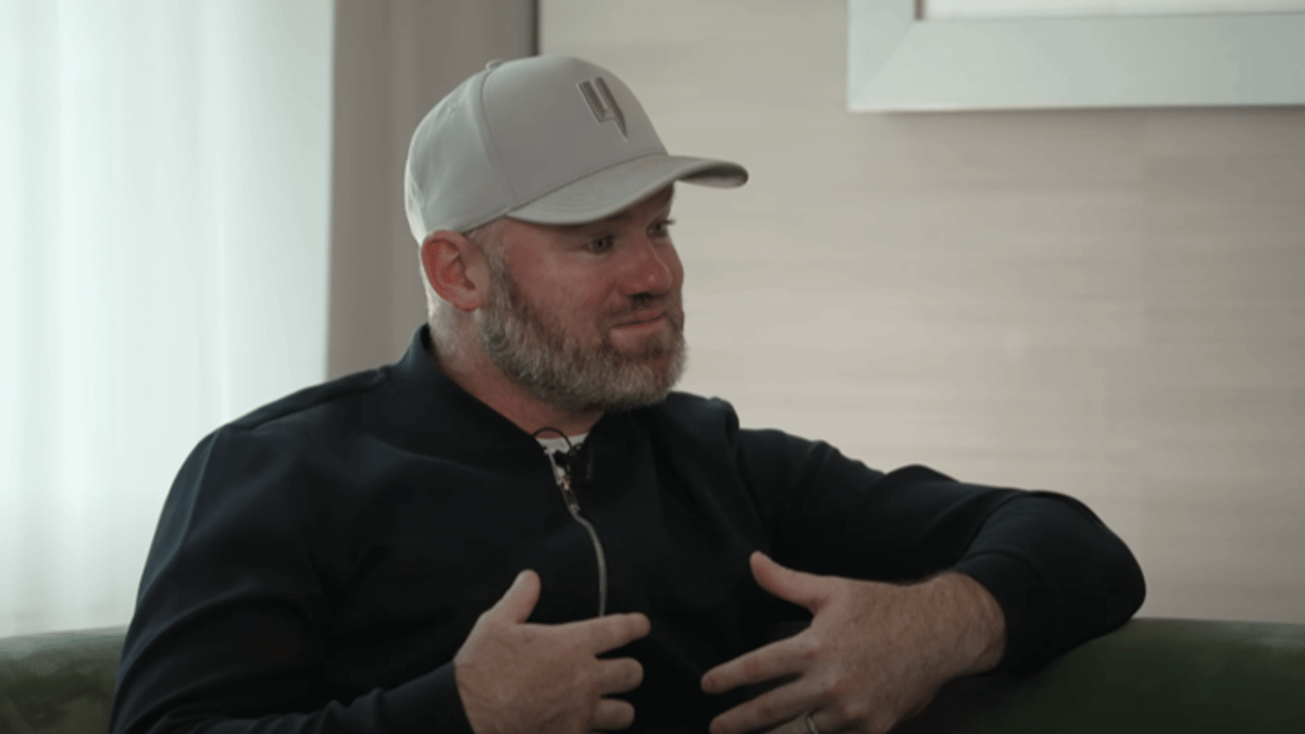 Wayne Rooney Speaks Out on 'Hating' Cristiano Ronaldo as Lionel Messi ...