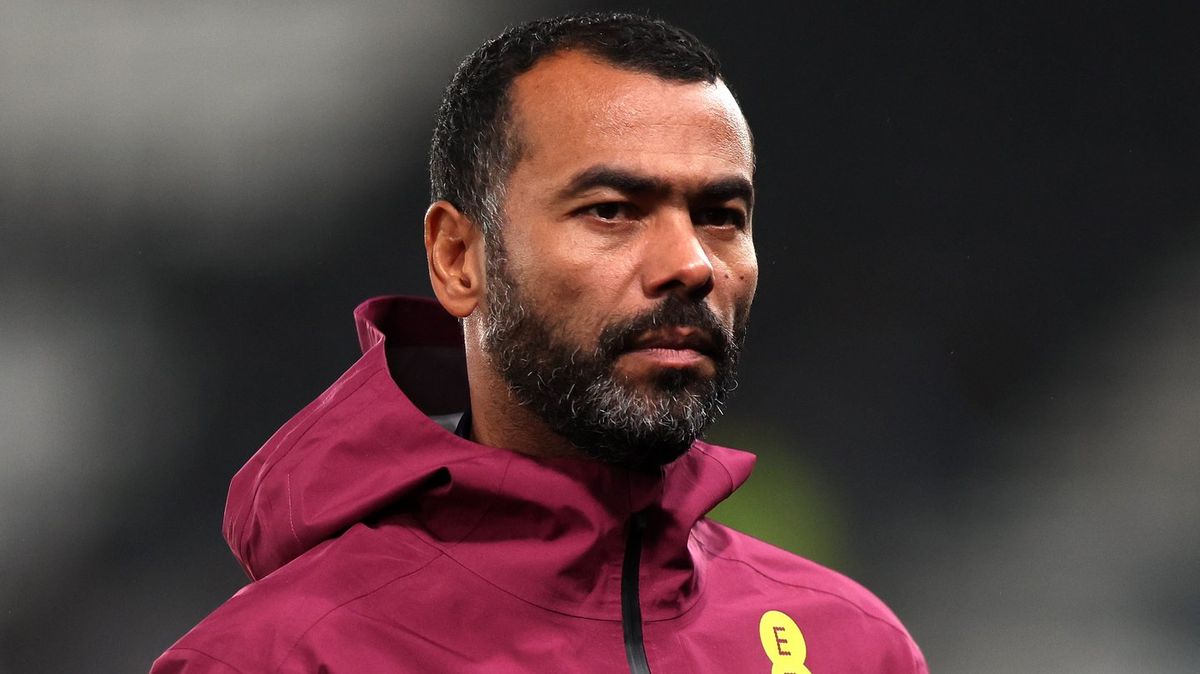 Ashley Cole 'set' for shock first management job