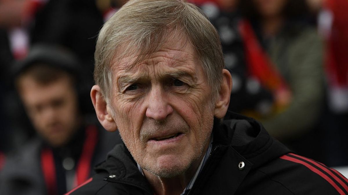Liverpool legends Sir Kenny Dalglish and John Barnes reveal cancer ...