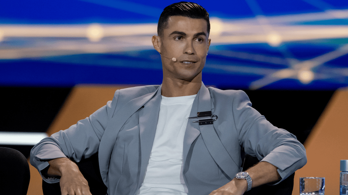 Cristiano Ronaldo 'Disrespected' at Ballon d'Or Ceremony After Refusing ...
