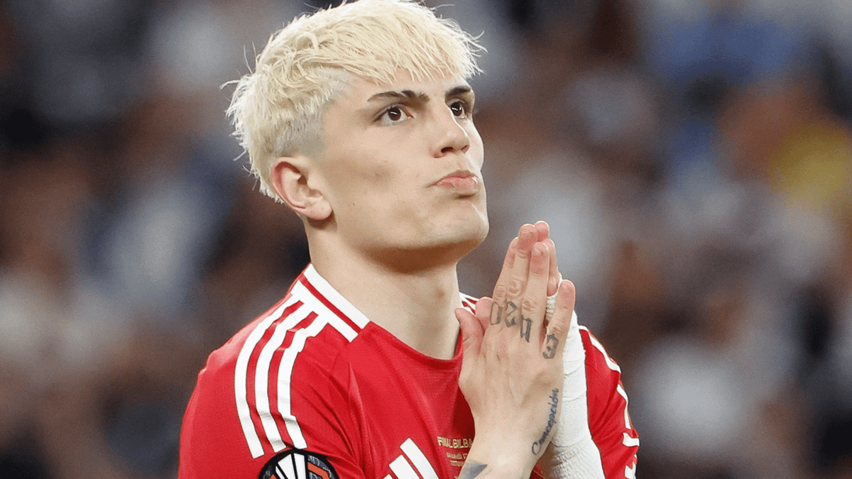 Alejandro Garnacho sends message to Man United about his future with ...