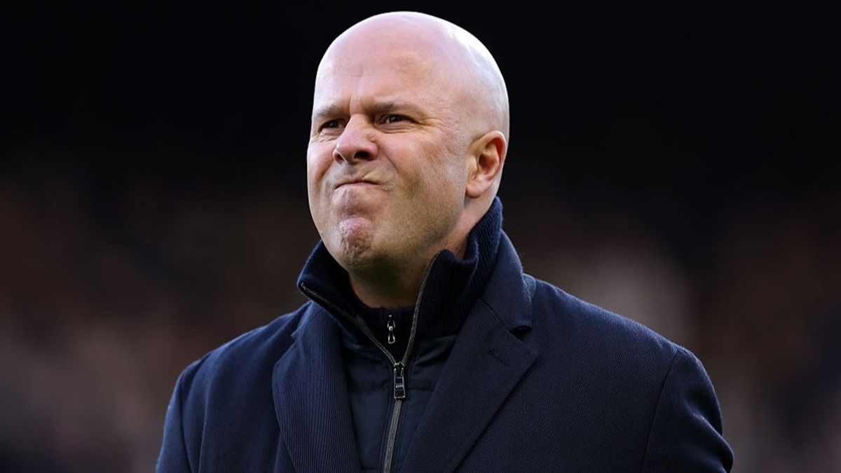 Arne Slot's future takes shock twist days after Liverpool sacking