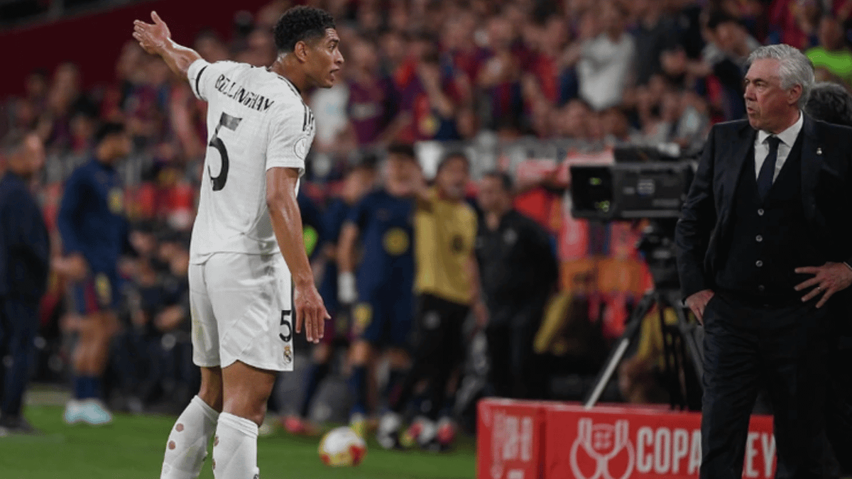 Real Madrid dressing room 'source' names the four players who suffered ...