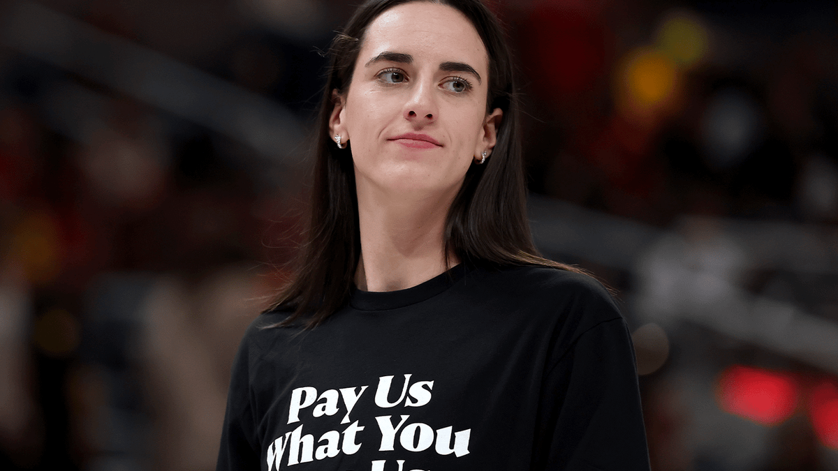 Caitlin Clark made 'one of biggest fumbles ever' with contract as ...
