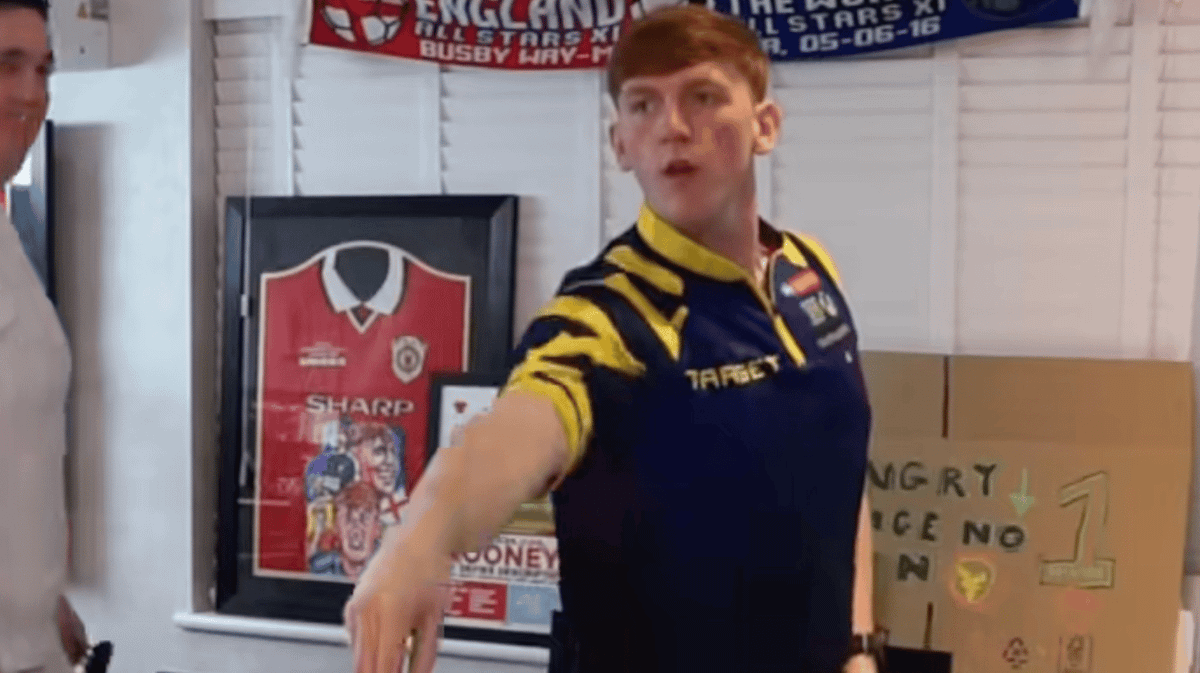 Angry Ginge Told to ‘Give Q-School a Crack’ as Footage of Checkout Goes ...