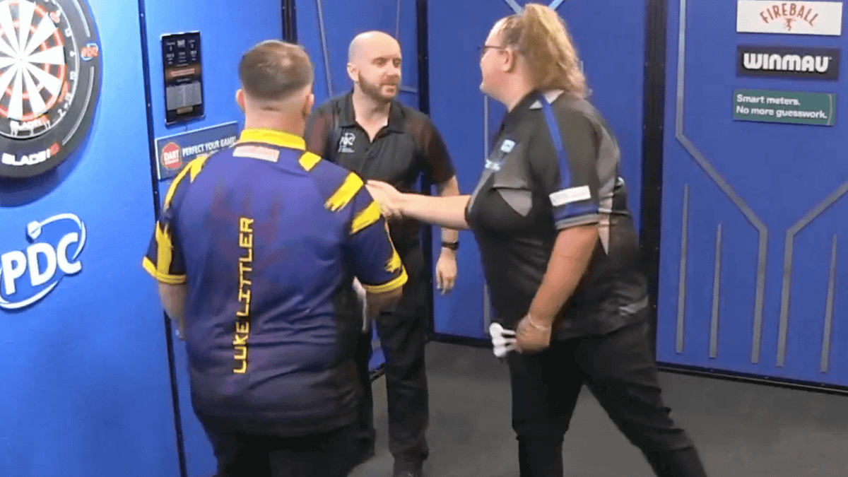 Darts fans say the same thing as Beau Greaves vs Luke Littler goes to ...