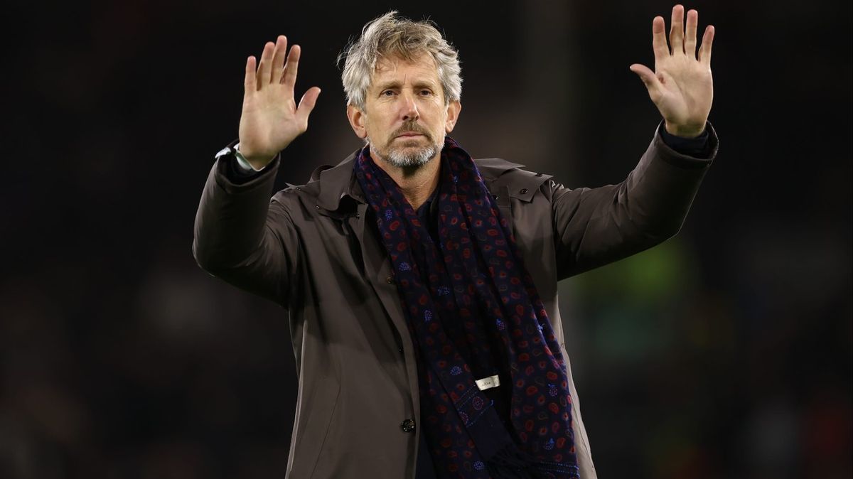 Edwin van der Sar reveals what he told his wife after brain haemorrhage ...