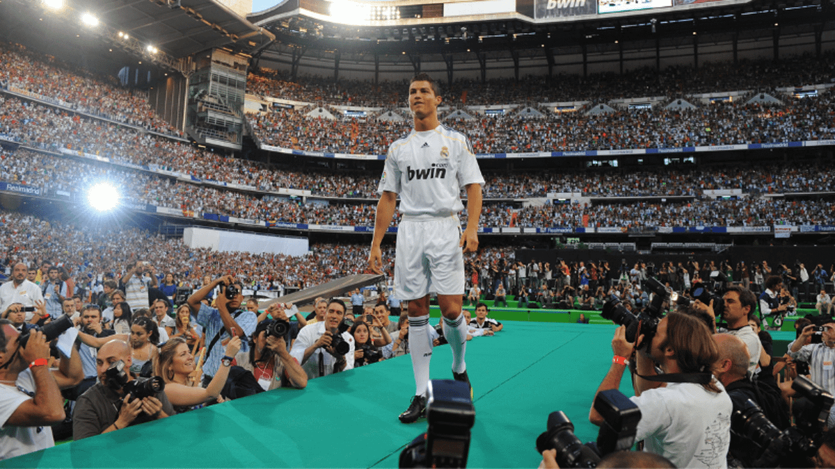 What happened to the seven players Real Madrid signed in the same ...