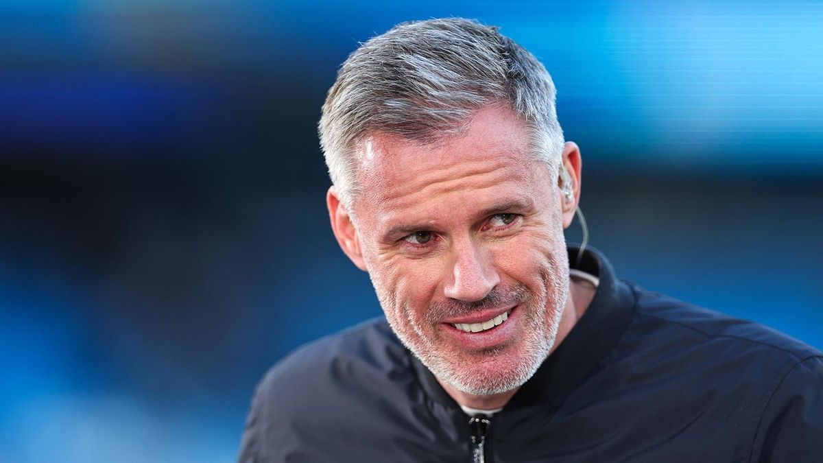 Jamie Carragher publicly responds to Liverpool fan who claims he 'hates ...
