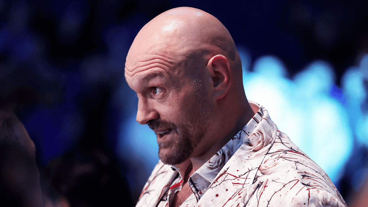 Tyson Fury Speaks Out on Controversial Stoppage in Parker vs Wardley Fight
