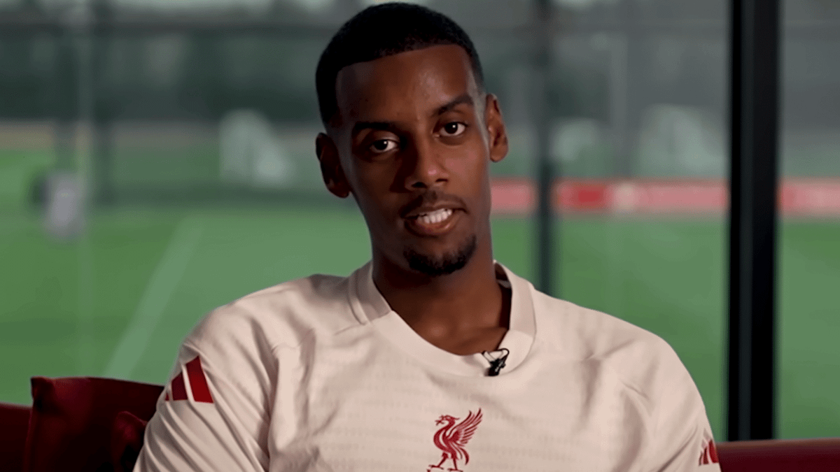 Alexander Isak Aims Subtle Dig at Newcastle During First Liverpool ...