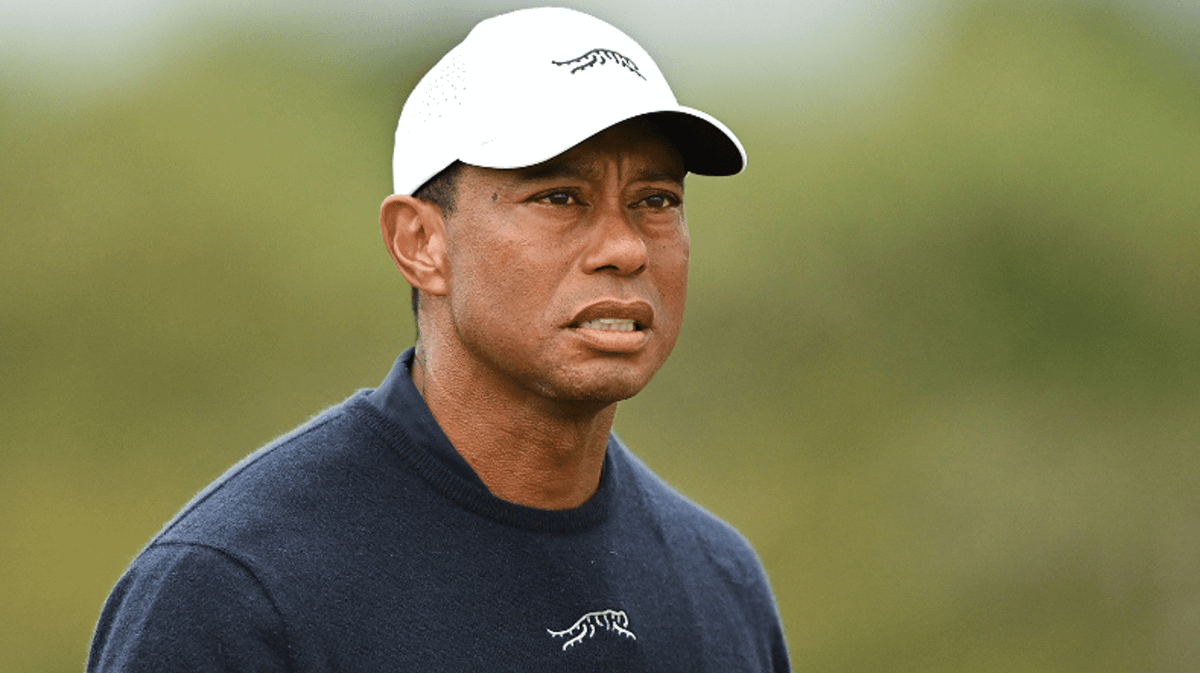 Tiger Woods was forced to apologise after controversial tampon incident ...
