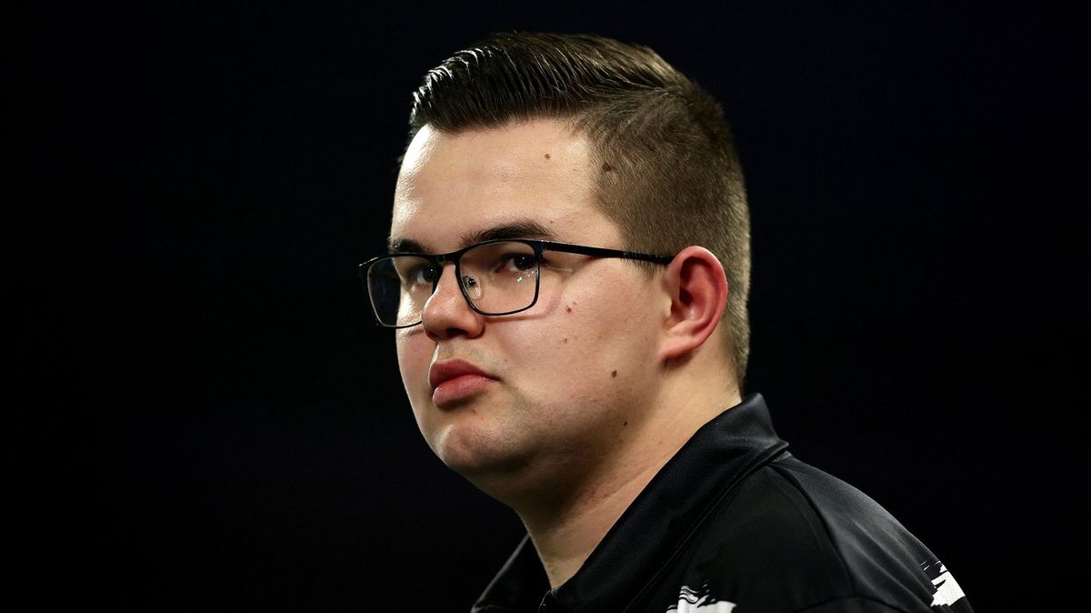 Darts Fans Are Only Just Discovering Gian van Veen's Real Name