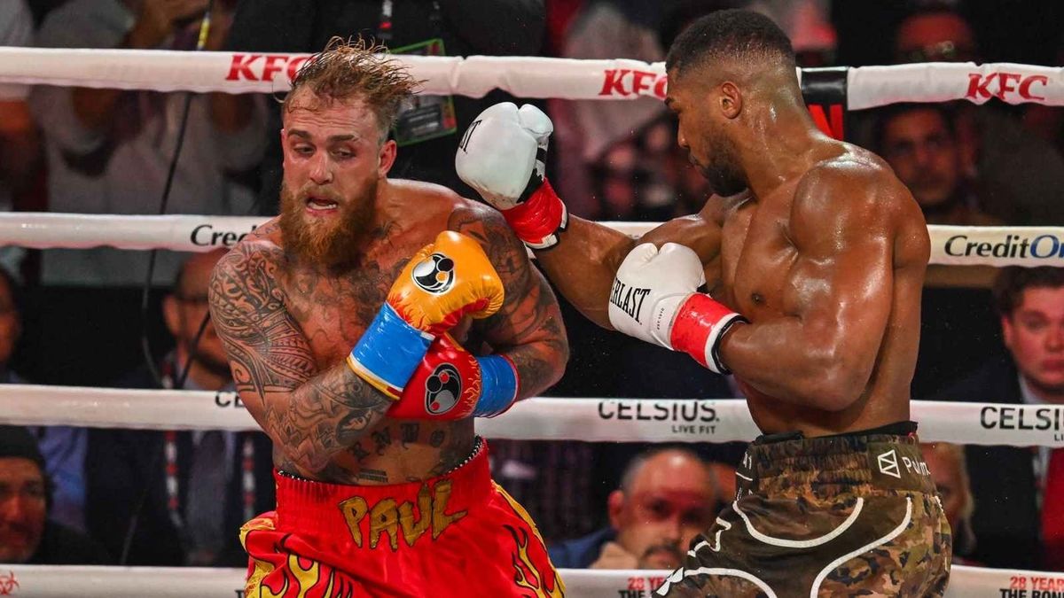 Anthony Joshua had the coldest response when told he might've ended ...