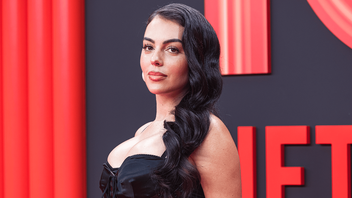 Cristiano Ronaldo's fiancee Georgina Rodriguez 'was sacked from job ...