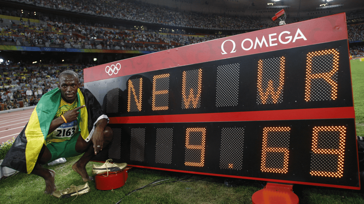 Usain Bolt won 100m gold medal in unique style after USA rival's finish ...