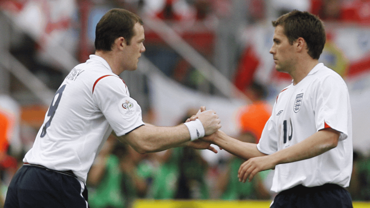 Michael Owen snubbed Wayne Rooney when naming his all-time England XI