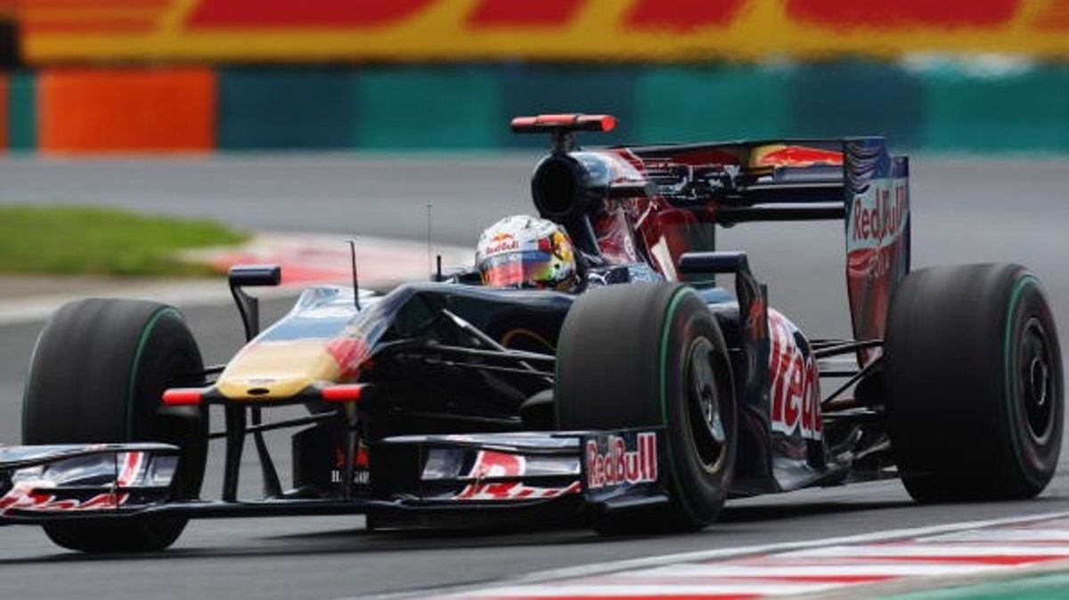 F1 Driver Suffered 'Trauma' And 'Strange Dreams' After Brutal One ...