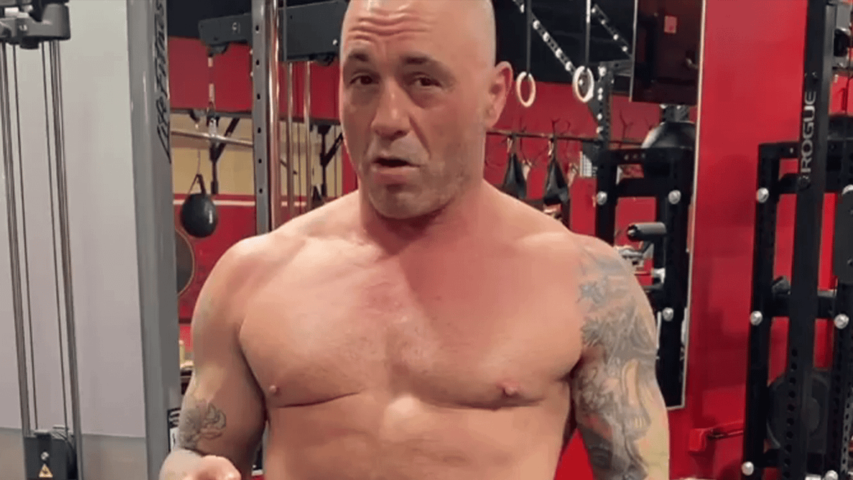 Joe Rogan had 'explosive diarrhoea' and claims he lost 12lbs after ...