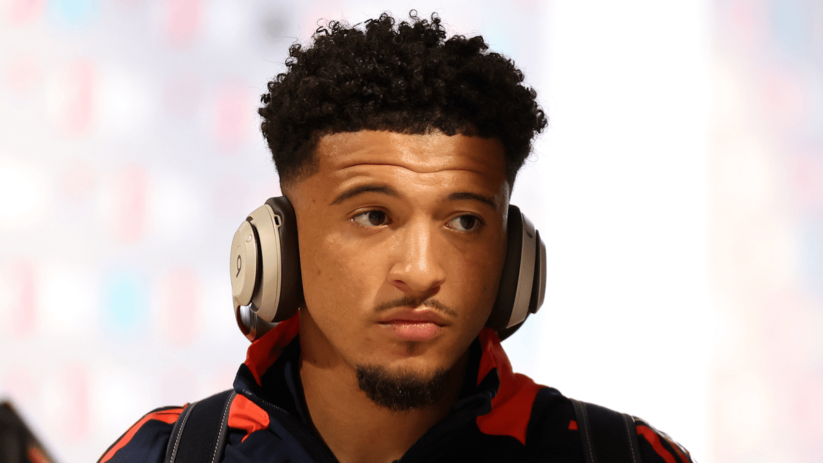 Fabrizio Romano confirms Man Utd have been 'offered' three Juventus ...
