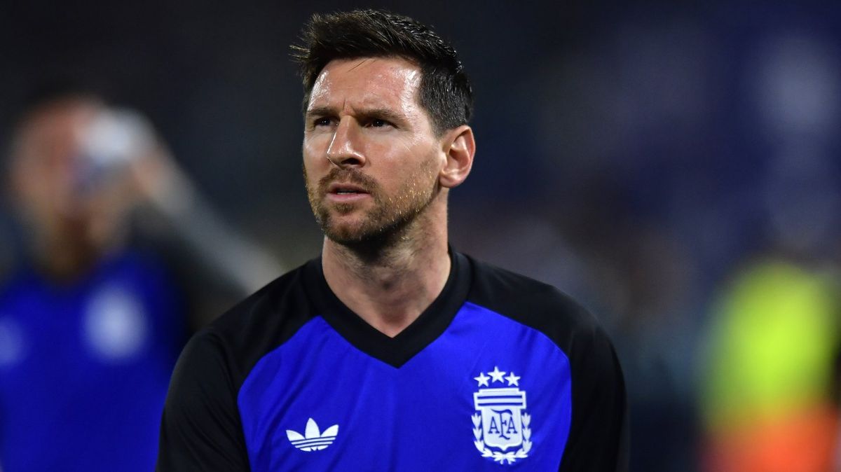Lionel Messi receives special perk at Argentina's World Cup training ...