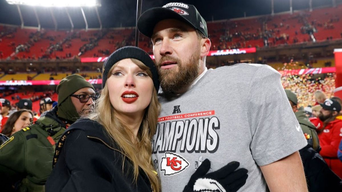Travis Kelce Splashes Out $90K on Christmas 'Passion' Gift for Taylor Swift