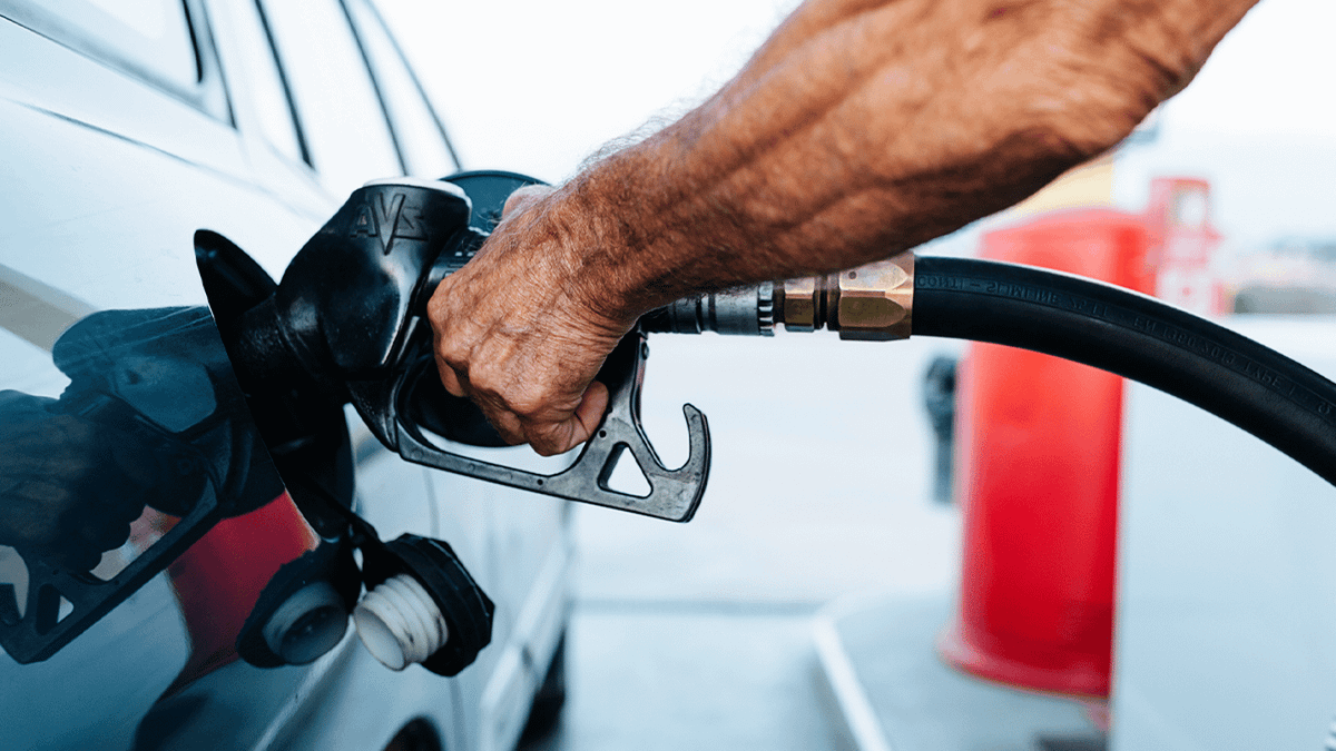 Fascinating animation reveals exactly how gas pumps know when to stop ...