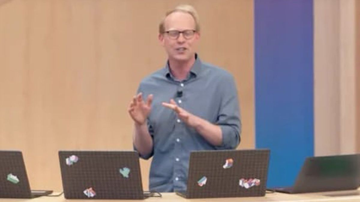 People notice painfully awkward detail about the laptops used in Google ...