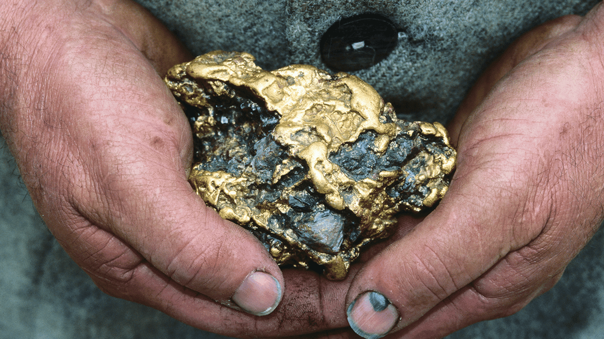 Farmer uncovered $4,000,000,000 of gold on his land but can't keep a ...