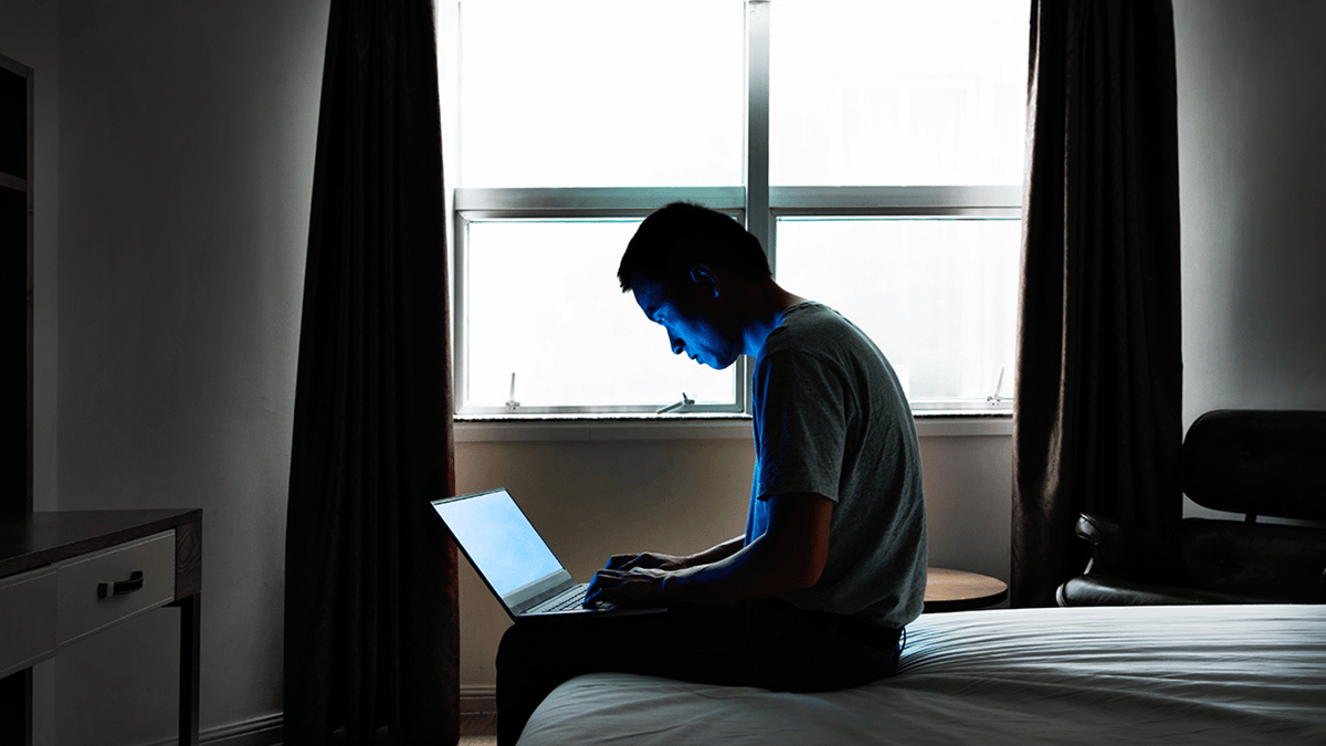 Man didn't look at a screen for two months and it changed his life in ...
