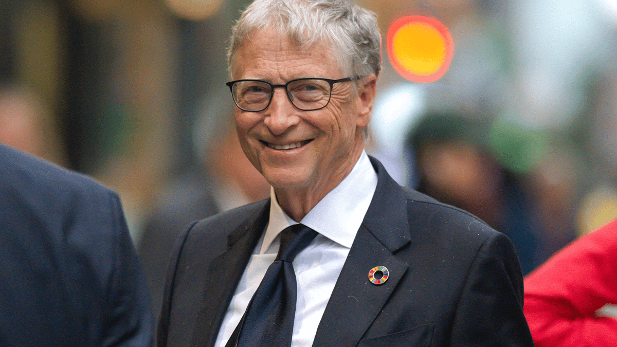 Bill Gates says he's given away over $100,000,000 but 'still has more ...