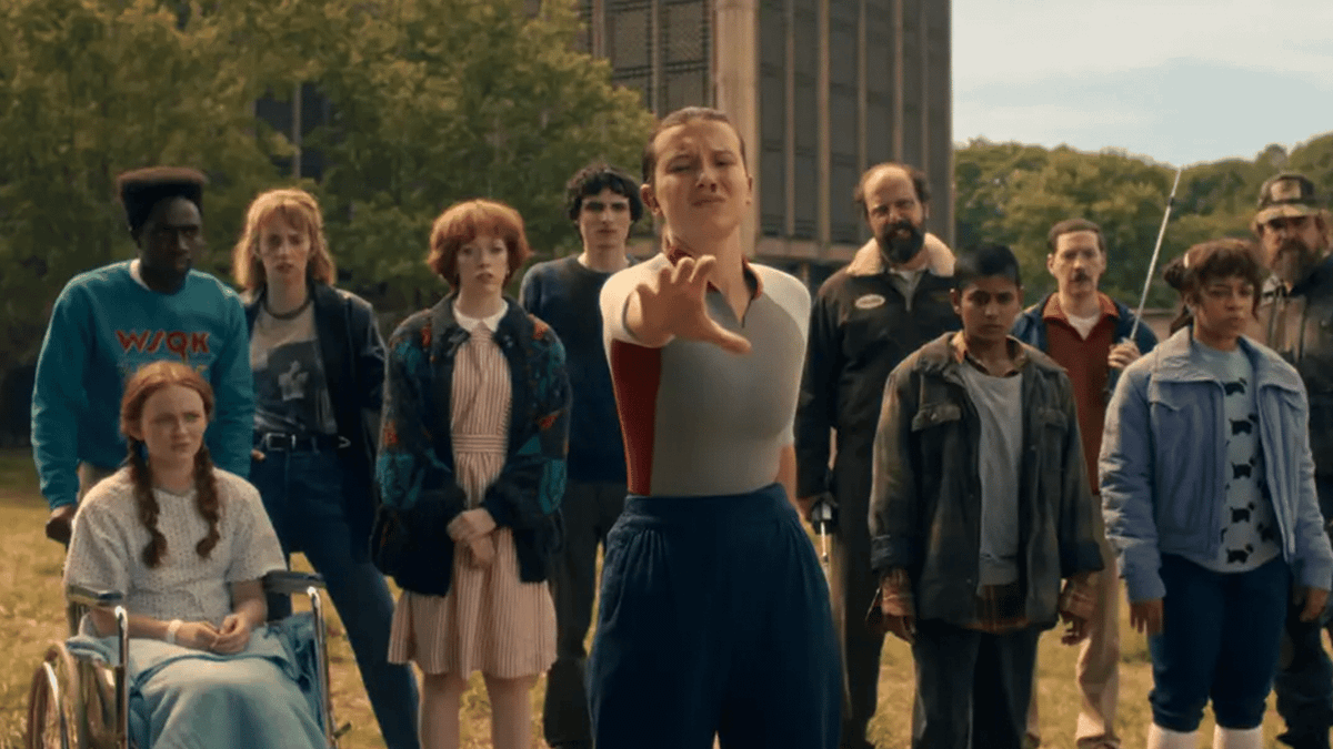 Stranger Things star has stark one word response when asked if he ...
