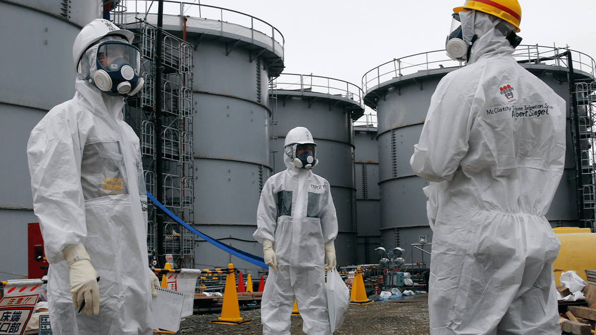 Japan wakes up world's biggest nuclear plant 15 years after Fukushima ...