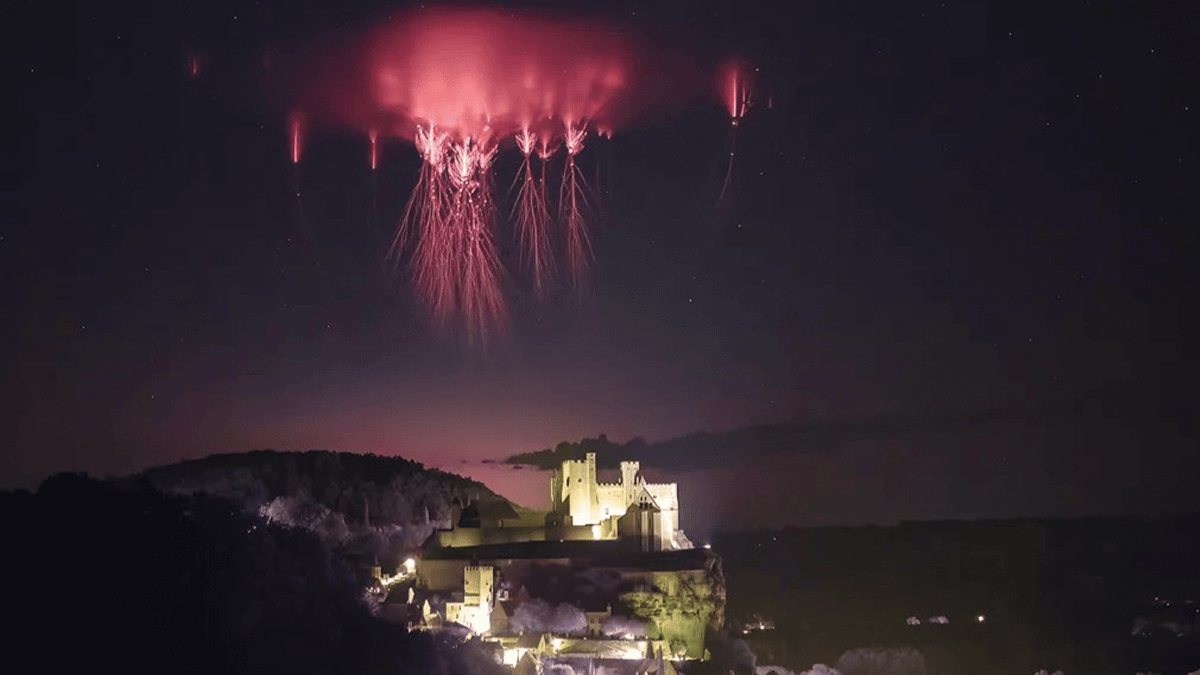 NASA speaks out over 'red jellyfish' floating above storm after ...