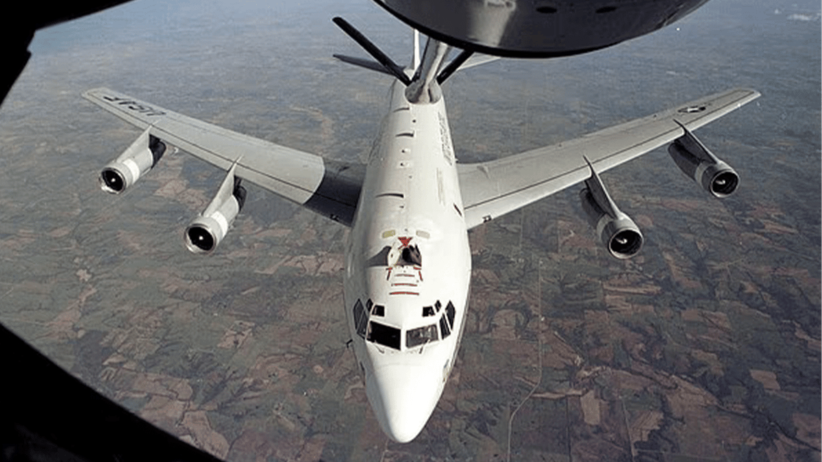 Concern sparked after America's 'nuclear sniffer' jet makes strange ...